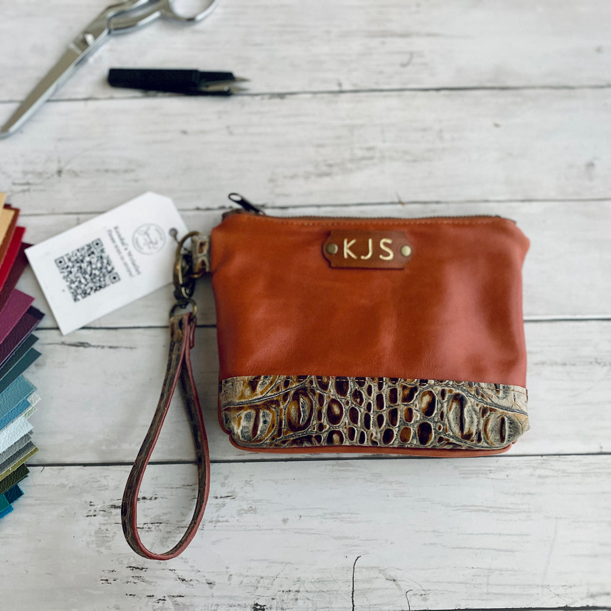 Wristlet in Copper, Diamondback Crocodile Embossed – Jenny N. Design