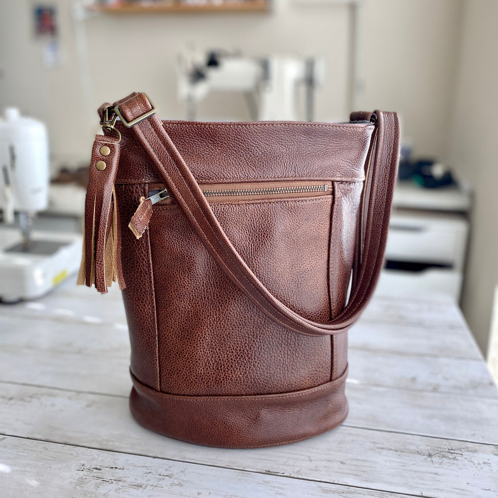 Bucket bag leather - Classic Duffle - Jenny N. - American Handmade ...